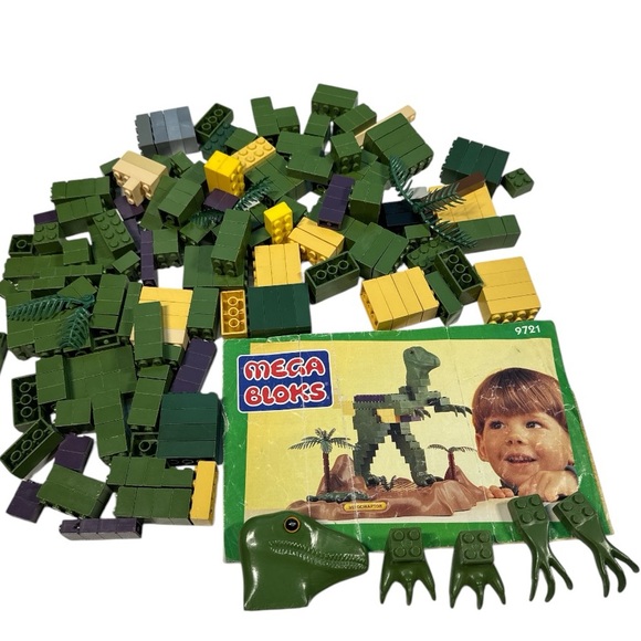 Mega Bloks | Toys | Vintage Mega Bloks Velociraptor Building Blocks Set ...